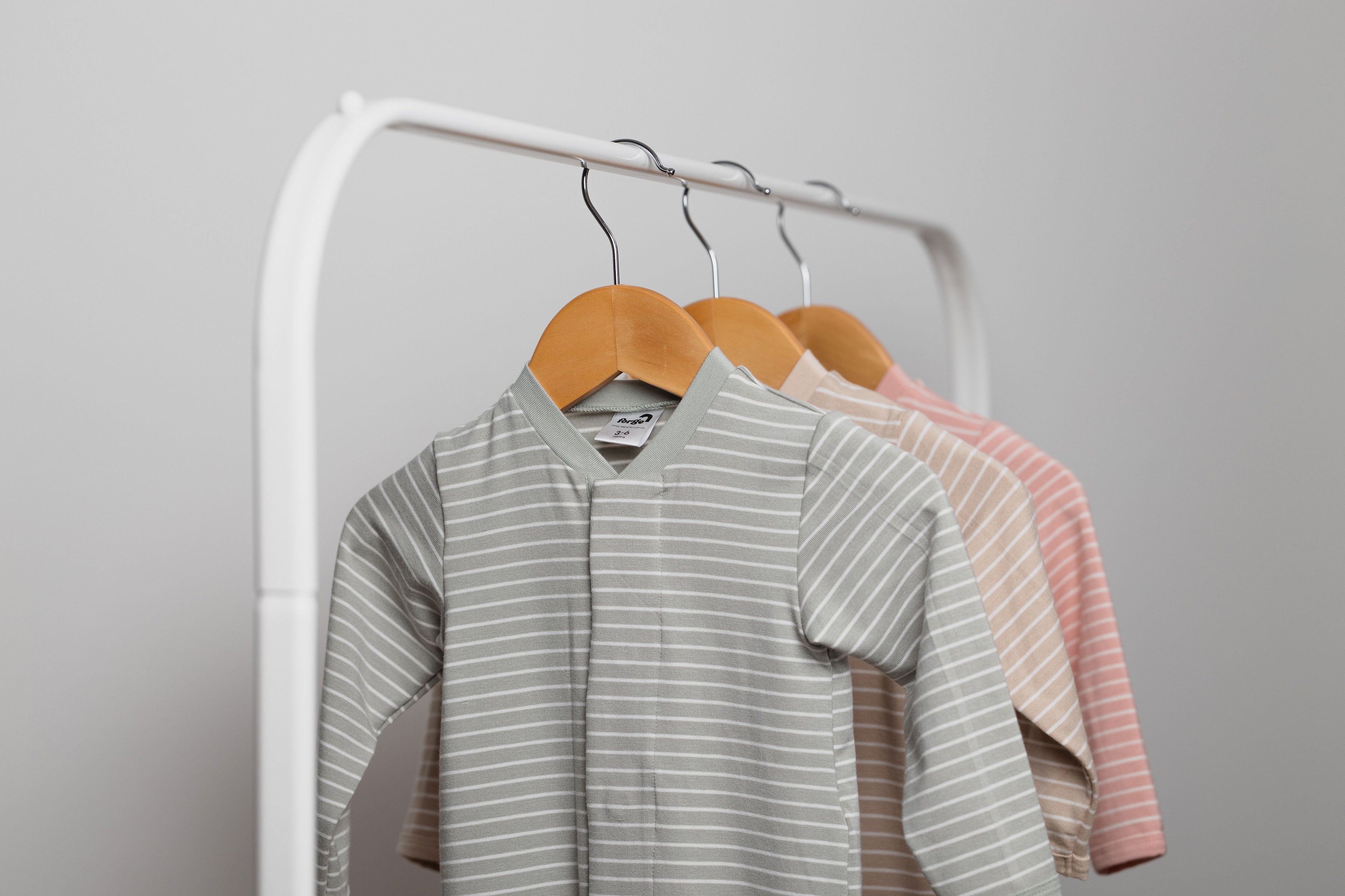 forge magnetic | bibs and baby clothing – Forge Magnetic Clothing